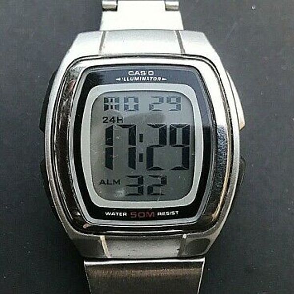 Retro CASIO Illuminator W-E10 (2470) All Original and Working - New ...