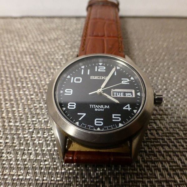 USED Seiko Men's SGG711 Titanium Quartz Watch w/ NEW Seiko 20mm leather ...
