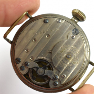 Vintage Ingersoll Wrist Radiolite 39.25mm Wire Lug Case Vintage Ingersoll Wrist Radiolite 39.25mm Wire Lug Case