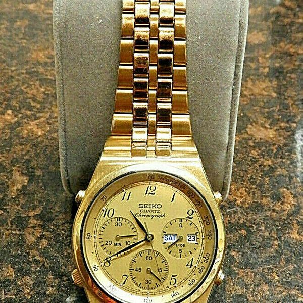 Vintage Seiko 7A38-7289 quartz chronograph, day-date RARE | WatchCharts
