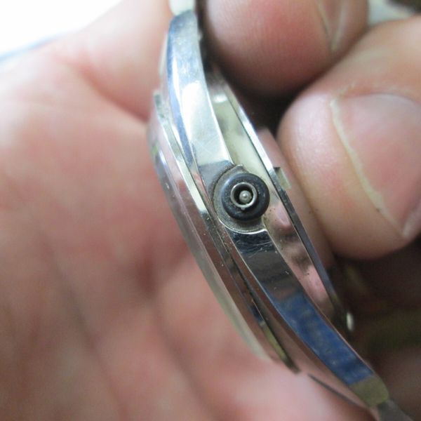 BULOVA AUTOMATIC STAINLESS SCREW BACK DAY/DATE Running WRIST Watch ...