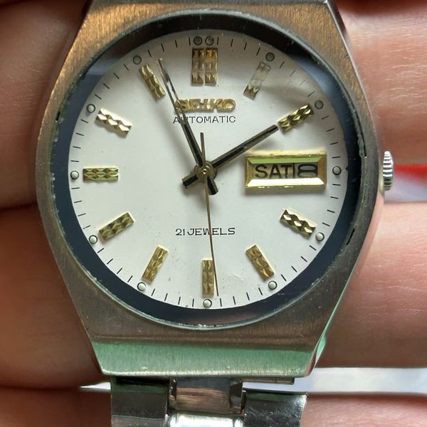 Mens Seiko Automatic Read DESC | WatchCharts Marketplace