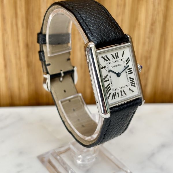2024 Cartier Tank Must - Large - WSTA0041/4323 - Box and Papers ...