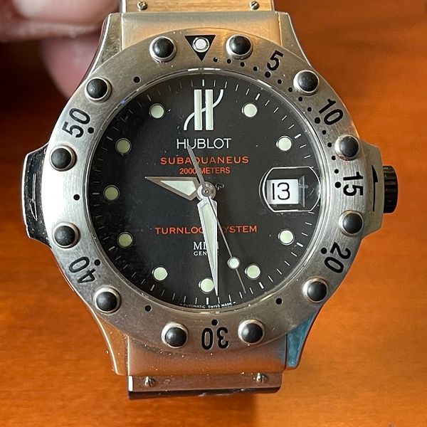 FS: Hublot SubAquaneous Turn Lock 2000 Meter Diver Steel 40mm Ref. 1950 ...