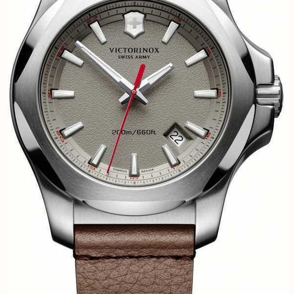 Mens Victorinox Swiss Army INOX Quartz Mens Watch 241738 BNIB | WatchCharts