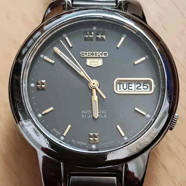 Vintage Seiko 5 automatic Grey dial watch 21 jewels Cal 7s26 men day date | WatchCharts Marketplace