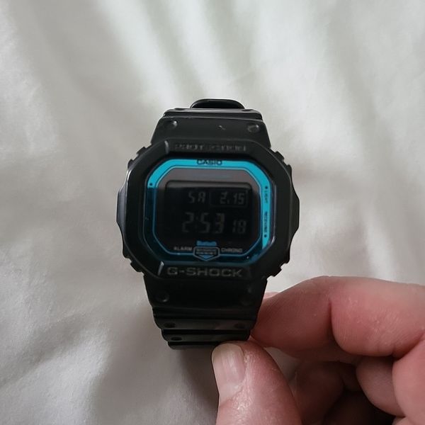 Casio G-SHOCK BLUETOOTH GWB5600 Mens Watch | WatchCharts Marketplace