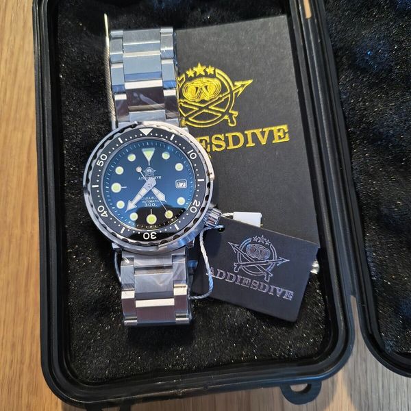 Addiesdive Tuna Divers 300m Watch Seiko NH35 Movement | WatchCharts ...