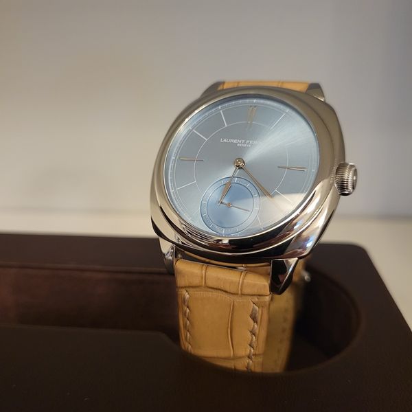 FS: Laurent Ferrier Galet Square Ice Blue + EXTRAS | WatchCharts ...