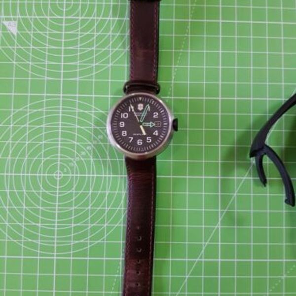 Rare Victorinox Swiss Army seaplane watch,V25582.1.Quartz & battery ...