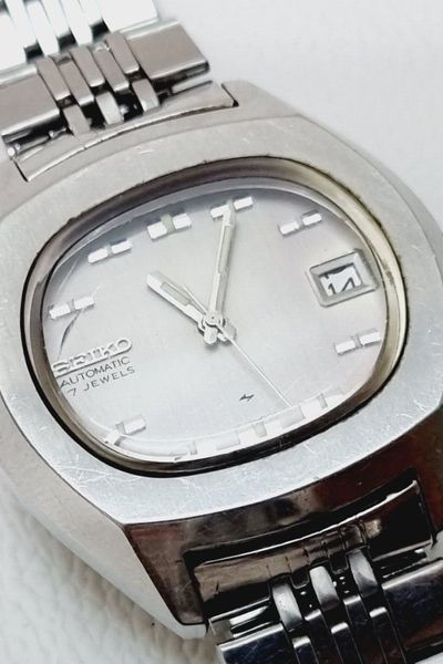 Seiko 7025-5000 Price as of December 2025 | WatchCharts