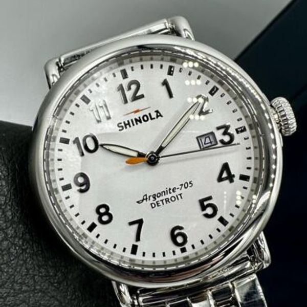 Shinola The Runwell White Dial Stainless Steel Bracelet 41mm Argonite ...