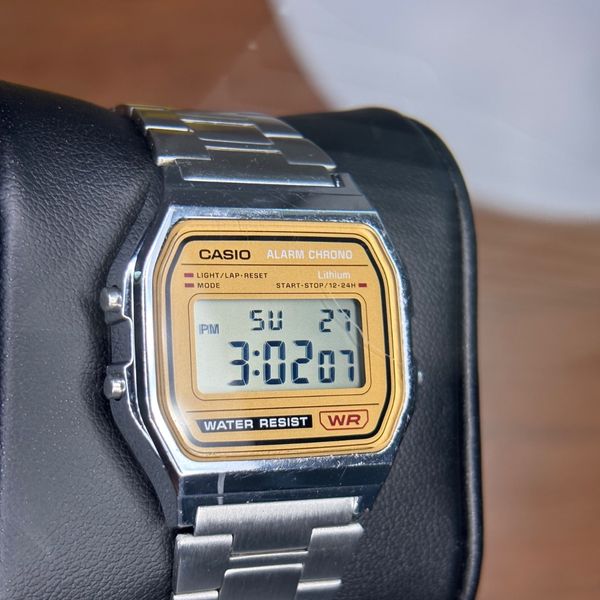 Casio A158WE Vintage Digital Watch â Gold Face, Alarm Chrono, Water Res ...