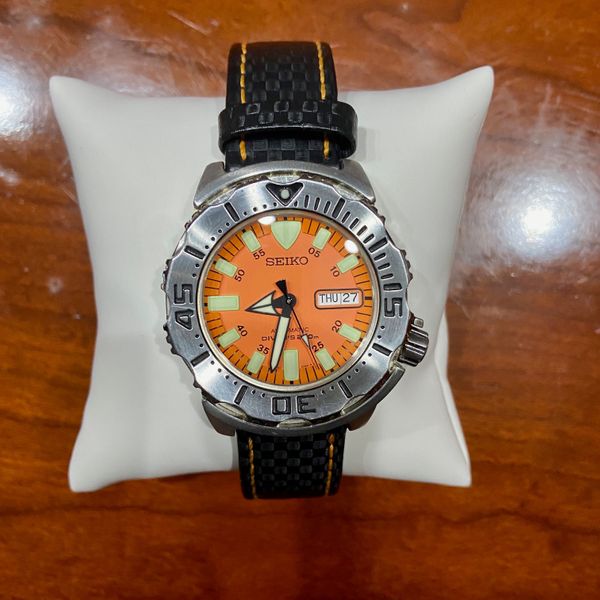 [WTS] Seiko SKX781 1st Gen. Orange Monster Mint!! | WatchCharts Marketplace