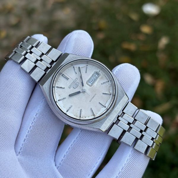 Vintage Seiko 5 Automatic Beautiful Pateena Dial Japan Made Men Watch 6309-8820 | WatchCharts ...
