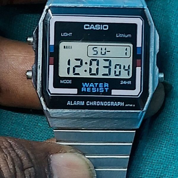 USED CASIO (590) A156W LITHIUM DIGITAL Men's WATCH is working order ...