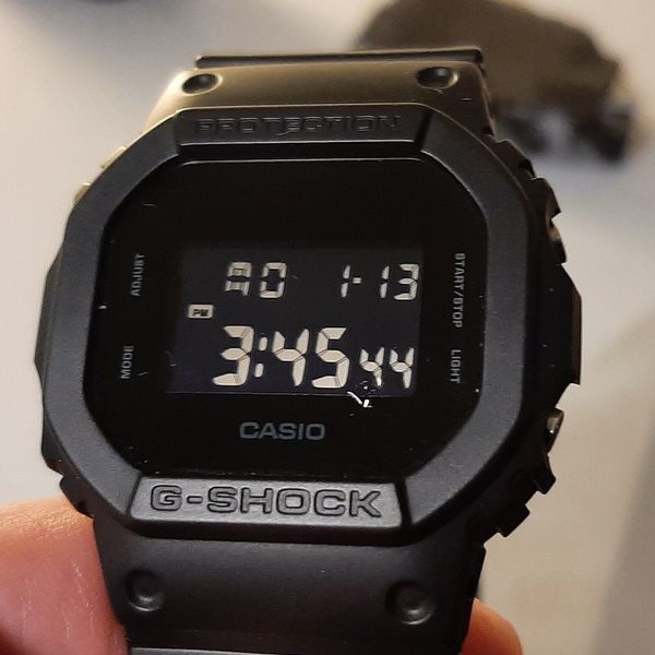 CASIO G-SHOCK DW5600BB Black Resin Watch, Unmarked as-new condition ...