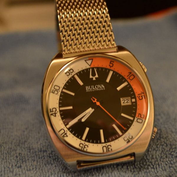 FS ONLY::Bulova Accutron Snorkel II ReIssue***Creamsickle***Model ...