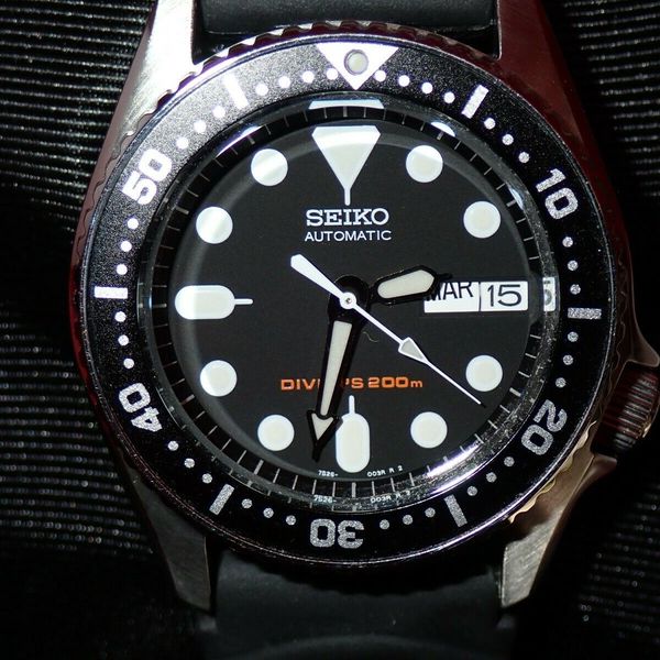 Seiko Automatic Diver's 200M SKX013 SKX013K1 SKX013K Men's Watch ...