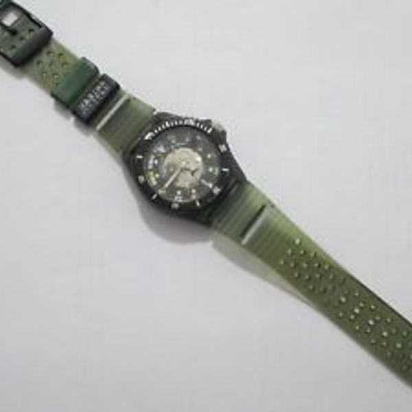 [Free Shipping] Watch Watch Diver Watch stainedrdo automatic diver ...