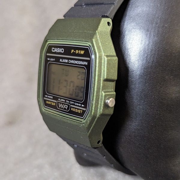 Casio 593 F-91W Unisex 35mm Green Resin Digital Quartz Watch Black ...