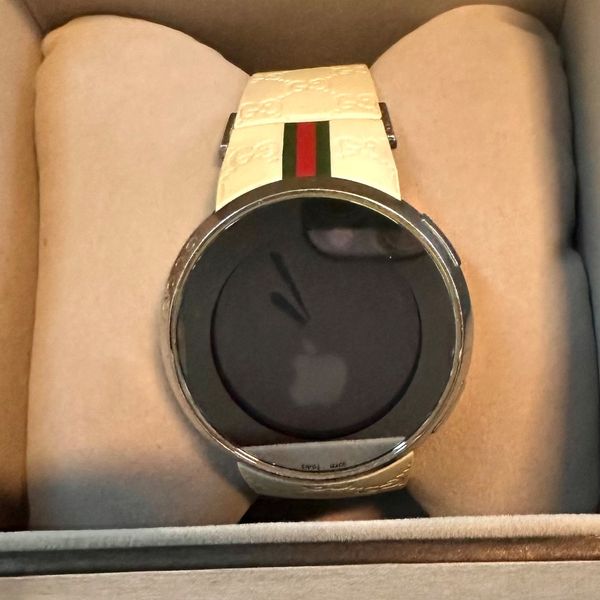 Gucci Digital 1142 Mens Watch | WatchCharts Marketplace