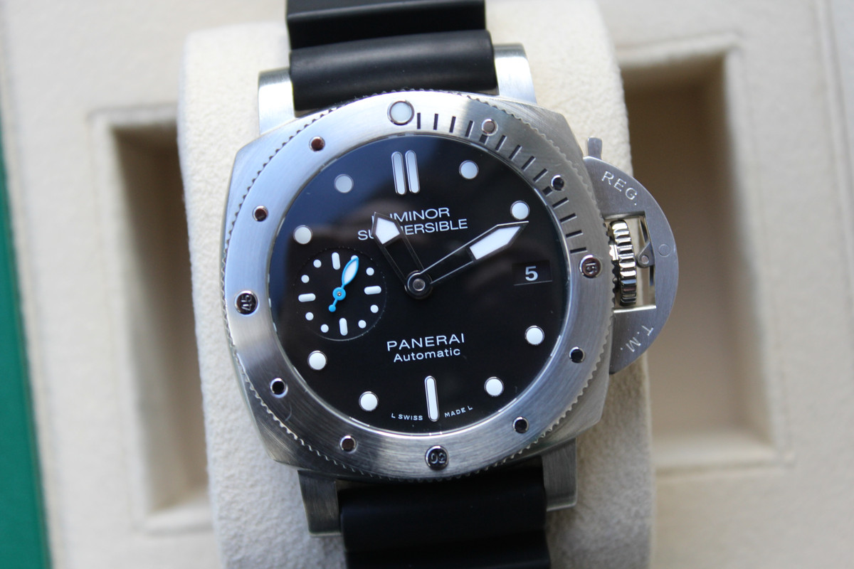 FS: Panerai Luminor Submersible PAM 682 PAM00682 42mm PAM682 w/BOX ...