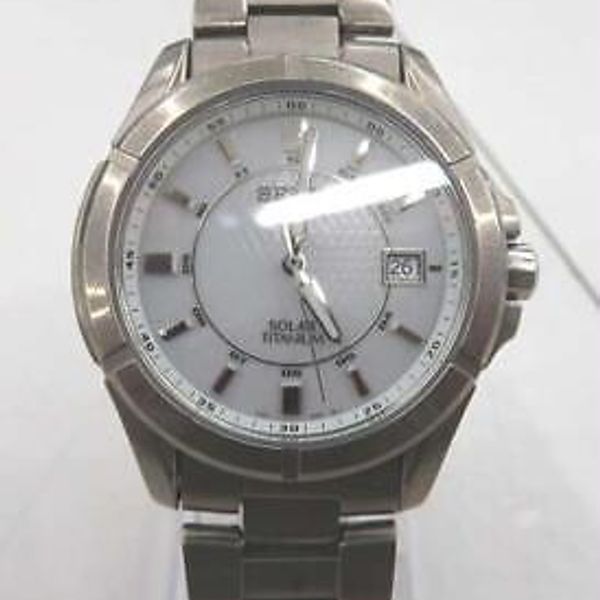 Seiko V145-0Ax0 Quartz Analog Watch | WatchCharts Marketplace