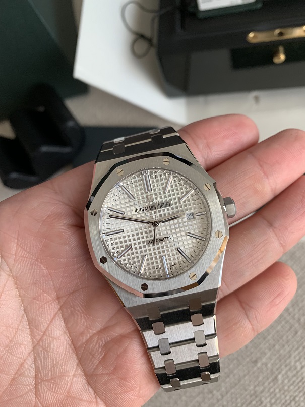 FSOT: Audemars Piguet (AP) Royal Oak 15400ST Silver Dial J Serial - NYC ...