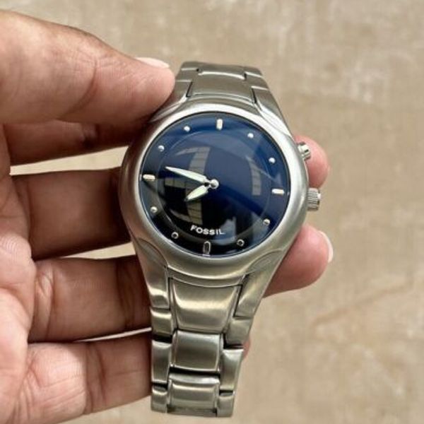 y2k FOSSIL Big Tic JR-8096 w/ Blue Black Glass, Animated Watch, Box, New Battery | WatchCharts ...