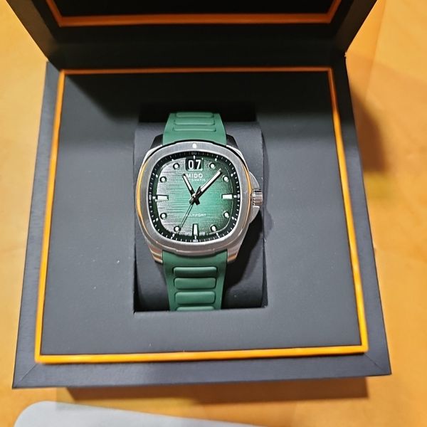 Mido Multifort TV Big Date Green Men's Watch - 5261109100 | WatchCharts ...
