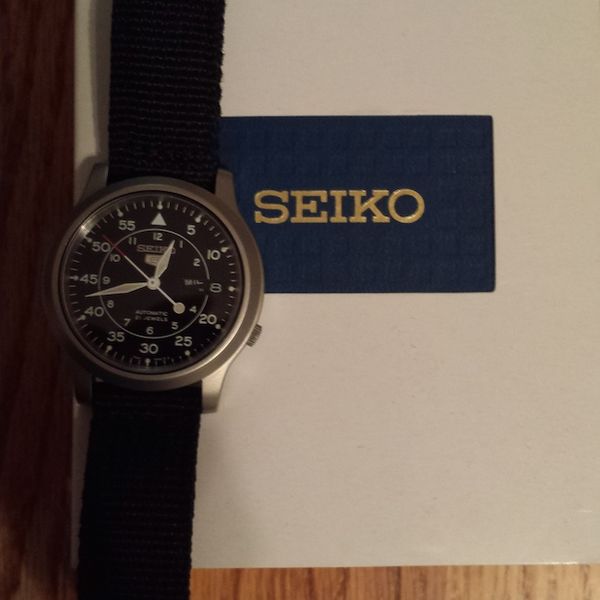 SOLD! Seiko 5 SNK809 Automatic with Black Canvas Strap | WatchCharts