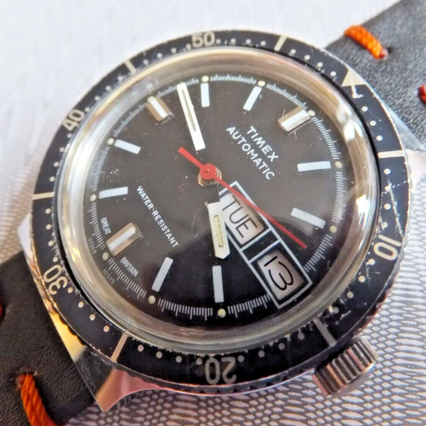 British Made Timex 1979 Viscount Automatic Day/Date Divers Watch ...