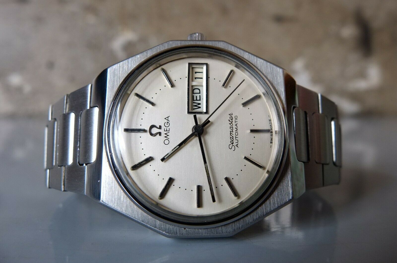 1970's Vintage OMEGA Seamaster Octagon Cal.1020 SS 35mm Day/Date ...