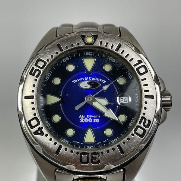 Town & Country Men’s Quartz Diver Watch - Running in Good Condition ...