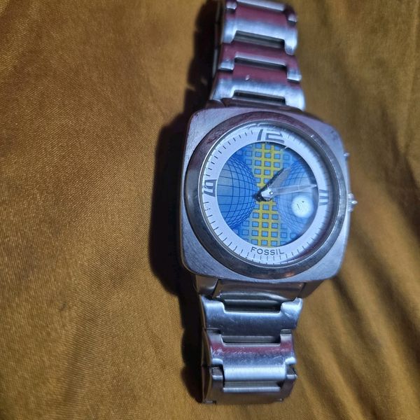 RARE y2k FOSSIL Big Tic BG-1022 Geometric Animated 3D Mesh | WatchCharts Marketplace