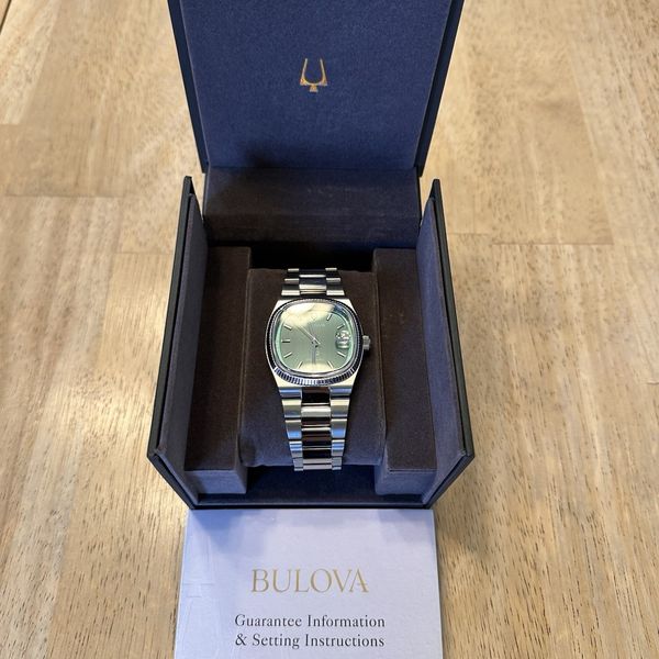 MEN'S BULOVA SUPER SEVILLE WATCH W/ SQUARE GREEN DIAL MODEL 96B439 ...