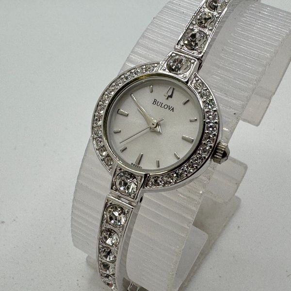 Retro Bulova Quartz Watch 96X001 Women Silver Crystals Analog New ...
