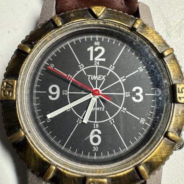 Timex Quartz 1990 Black Dial 35MM Rotating Bezel Serrated Edge Runs ...