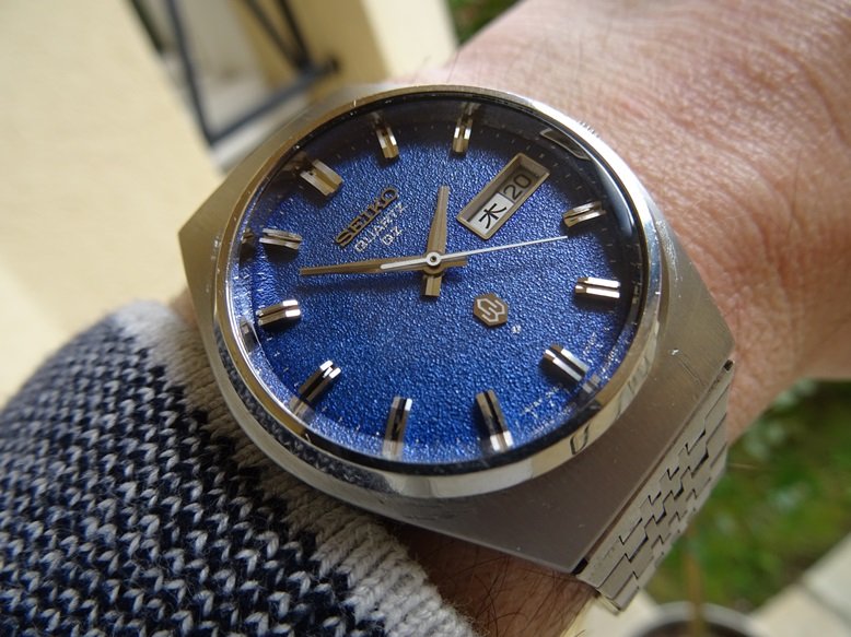 [€220 EUR] Seiko QZ 0923-8020 - Textured blue - November 1974 - JDM [EU ...