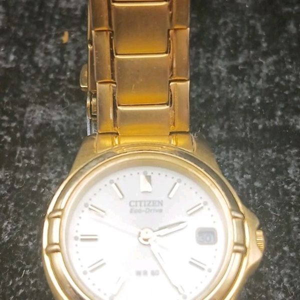 Citizen Eco Drive WR 50 Gold Tone Calendar Watch Ladies Watch U1S5 ...