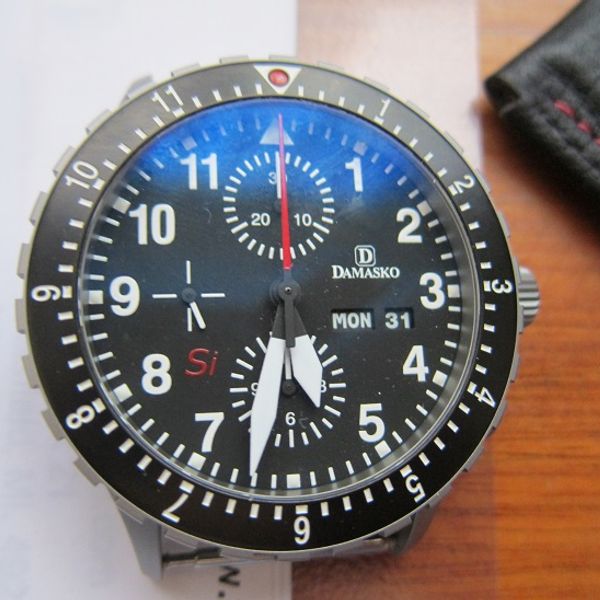 Damasko DC66 Si Chronograph | WatchCharts