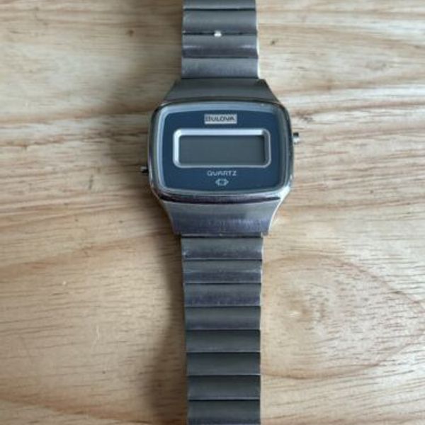 Vintage Bulova N7 LCD Digital Quartz Watch-Stainless Steel ...