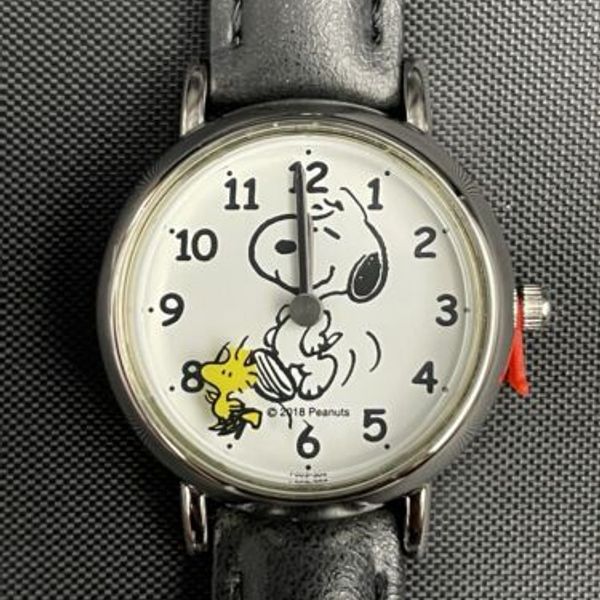 CITIZEN Q&Q Peanuts Snoopy Analog Watch P003-304 Black FROM JAPAN | WatchCharts Marketplace