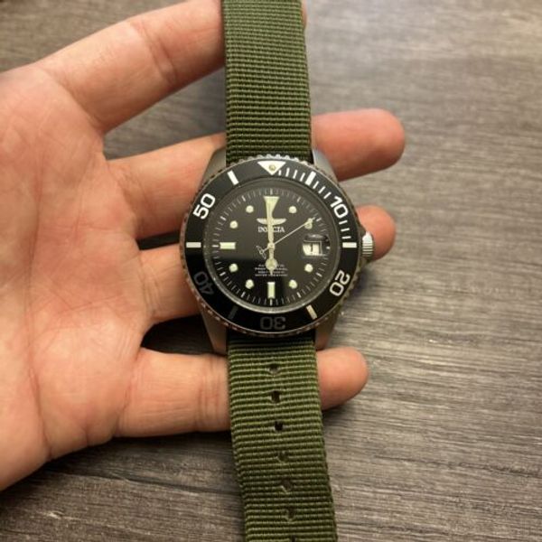 Invicta Menâ s Watch 0420 Pro Diver Titanium Automatic | WatchCharts ...