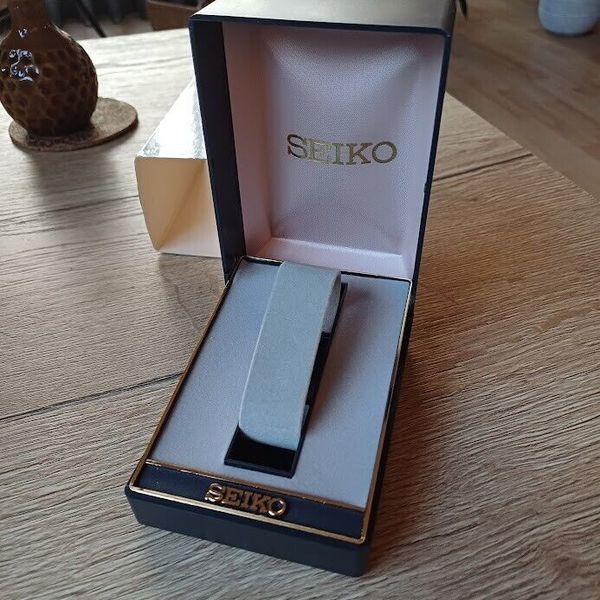 NOS Vintage Seiko Cevert Pogue Storage Box | WatchCharts Marketplace