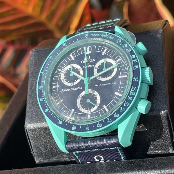 Omega X Swatch Speedmaster Mission On Earth Polar Lights Moon Watch New ...