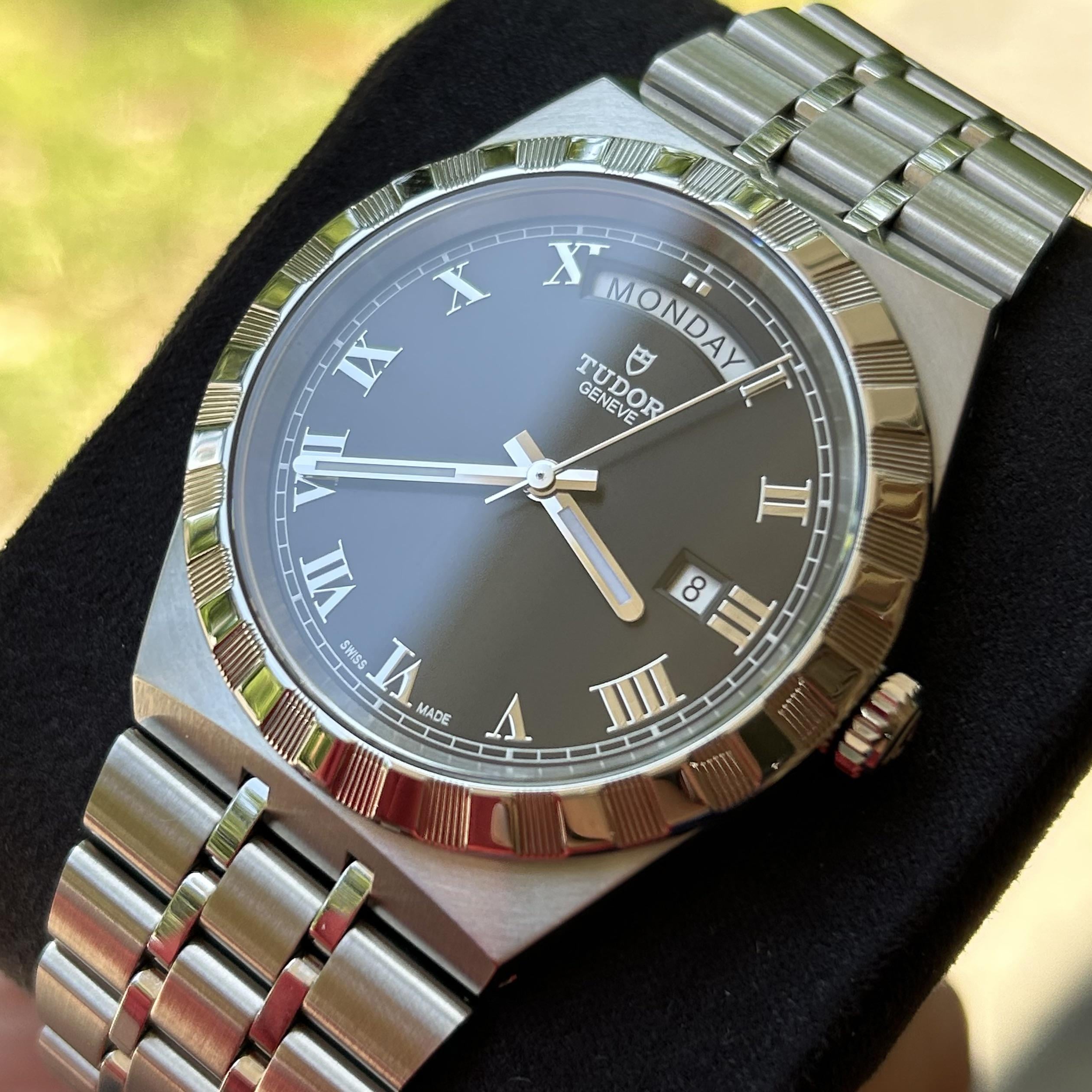 [WTS] Tudor Royal 41mm 28600, Box+ Papers | WatchCharts Marketplace