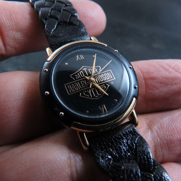 Motor Harley Davidson Cycles By Bulova Quartz Women Watch | WatchCharts ...