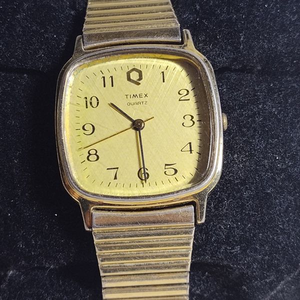 Vintage Timex Q Men's Watch - Sleek Square Design in Gold Tone - New ...